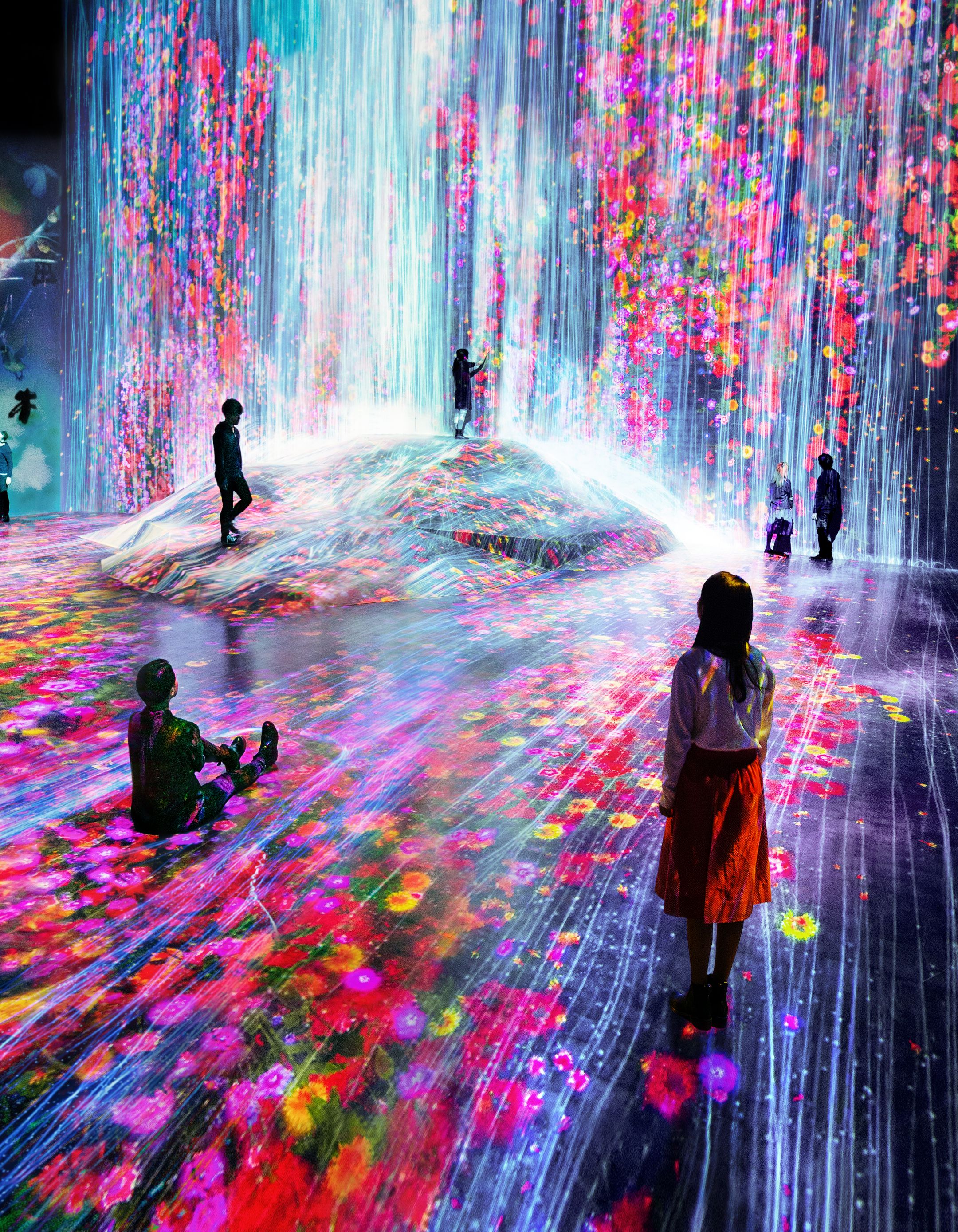 MORI Building DIGITAL ART MUSEUM: teamLab Borderless is an unparalleled ...