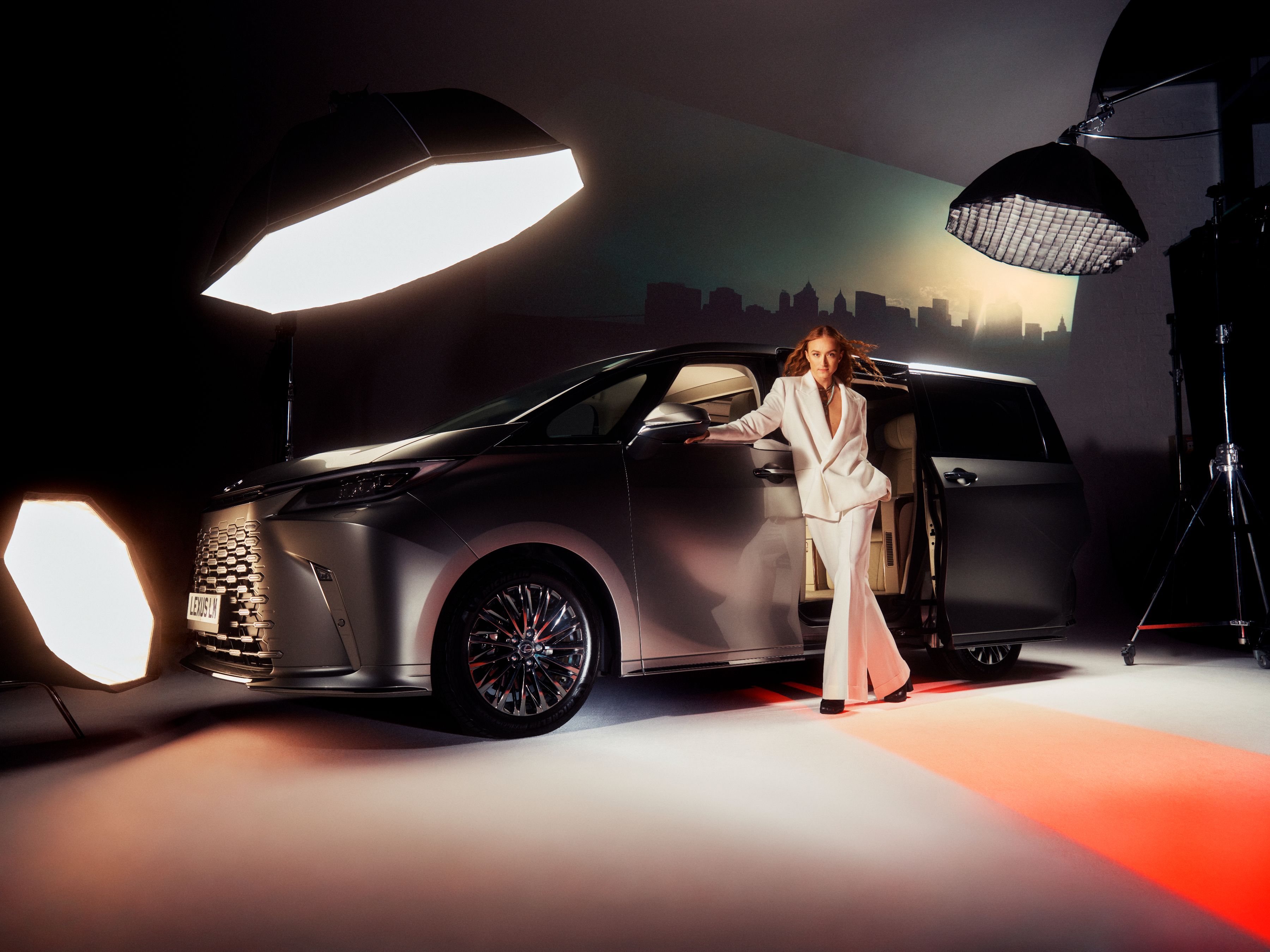 Breaking through boundaries - World in Beauty